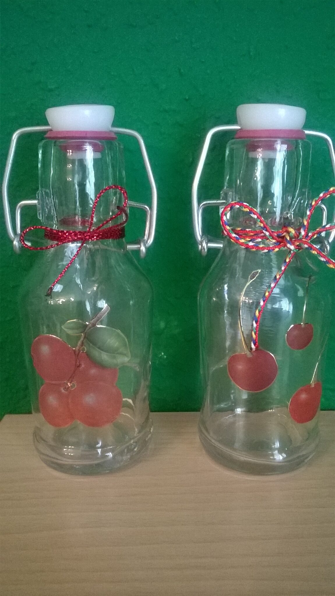 Botellitas decoradas con découpage | Mismanus